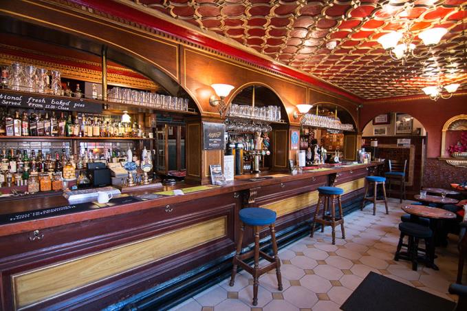 The Ultimate Manchester Pub Crawl